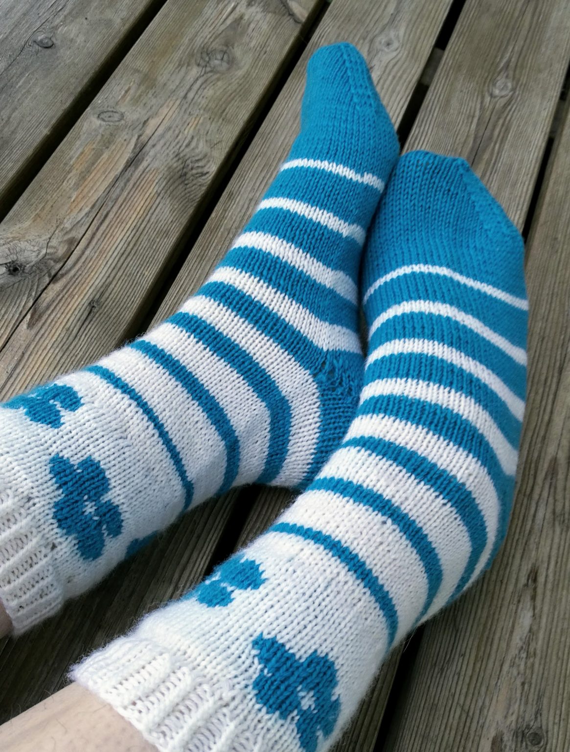 When to start toe decreases [3 toe patterns with calculator] - Knitgrammer